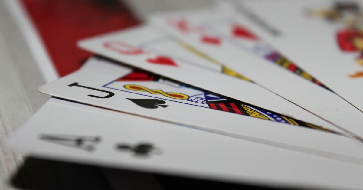 Online blackjack. Leer hier van onze experts hoe het werkt en hoe je wint!